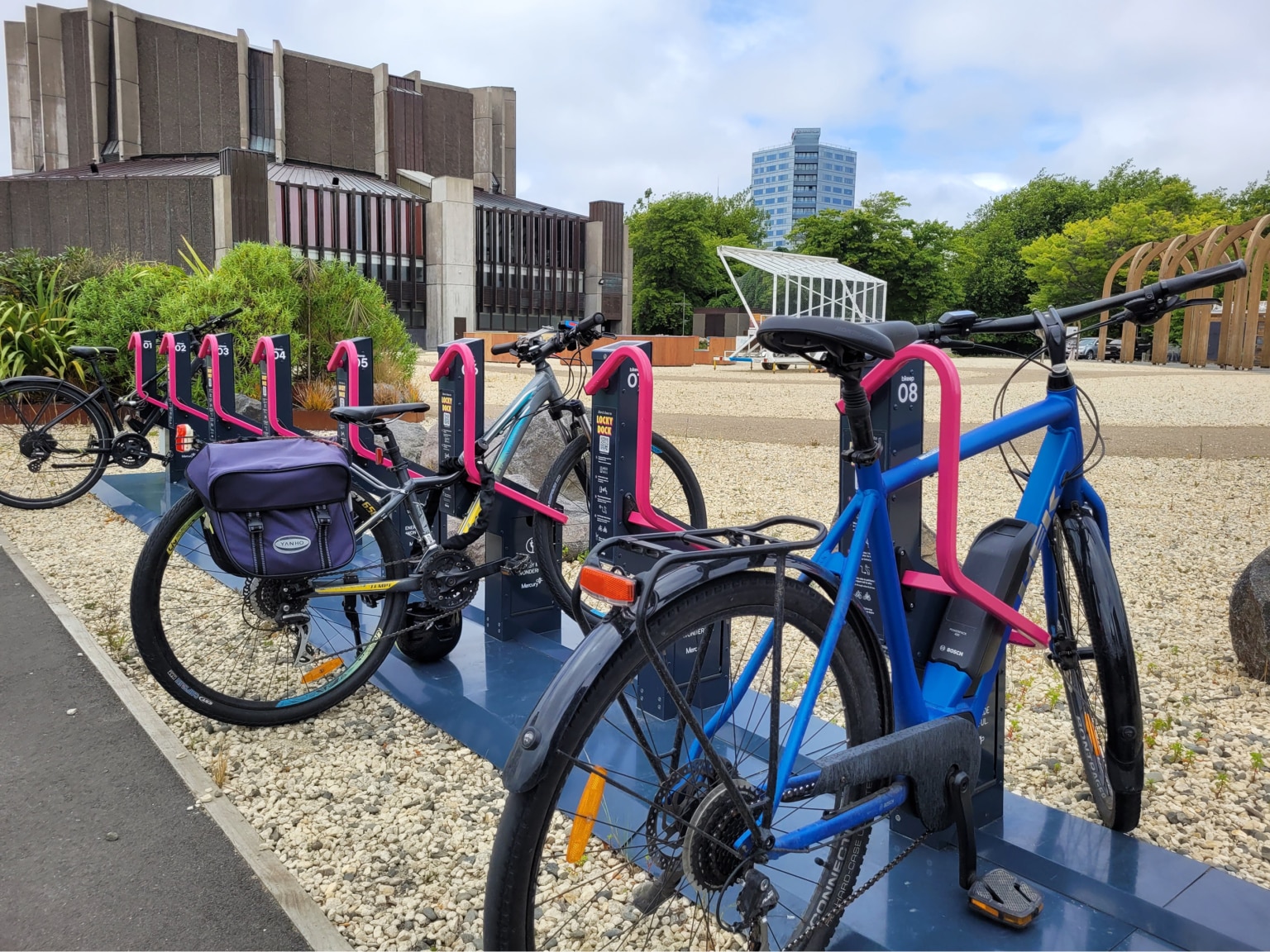 Rent Smart Bike Parking Station - Premium Offices | Bikeep